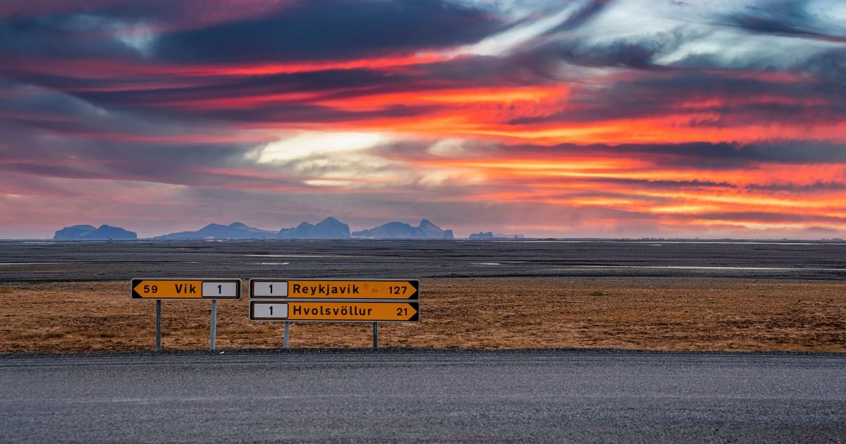 Iceland Fly & Drive - Holiday Package | Icelandair GB