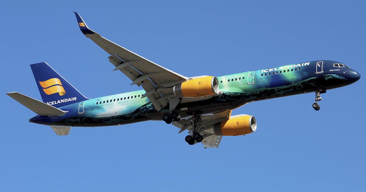 Farewell flight with Hekla Aurora | One-of-a-kind historic event ...