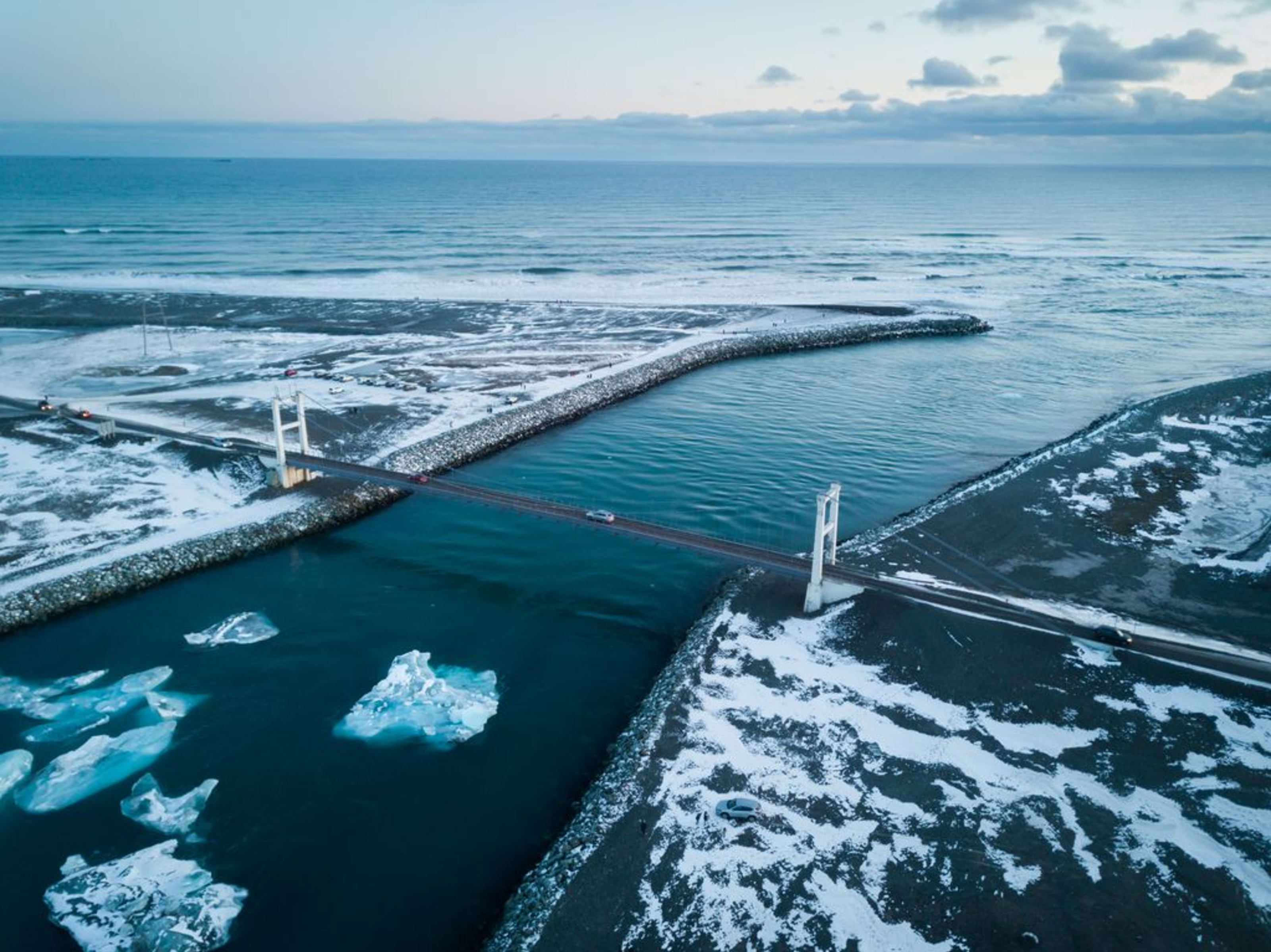 Driving Around Iceland: Best Road-Trip Itineraries | Icelandair US