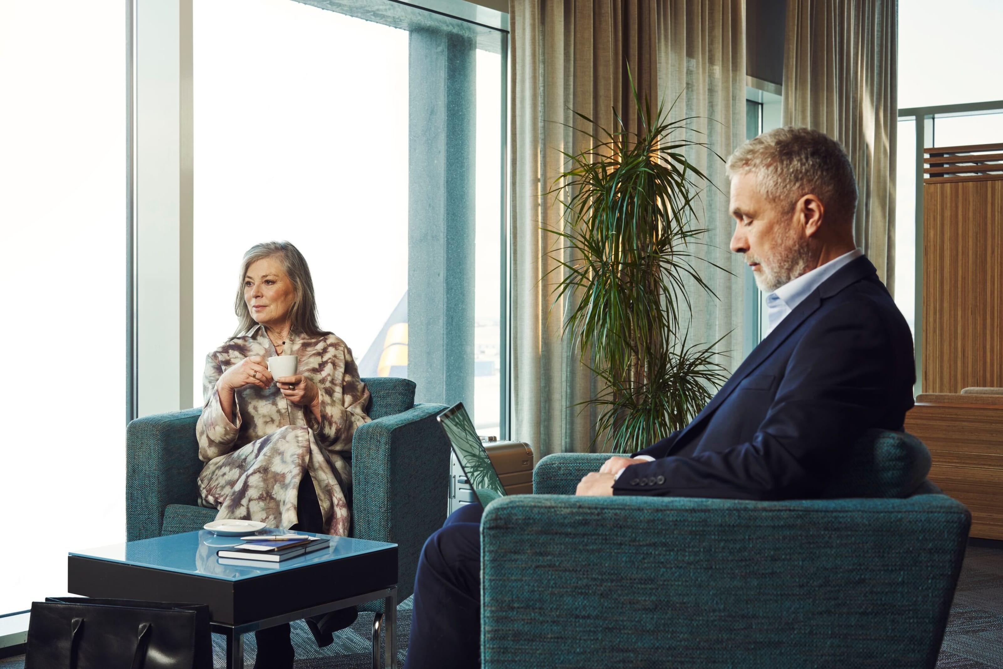 Benefits of Saga Blue, Saga Silver and Saga Gold membership | Icelandair US